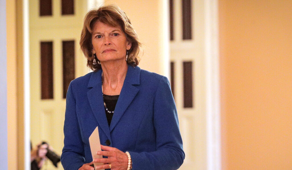 lisa-murkowski-capitol-hill | http://smenlightenmentmedia.com/